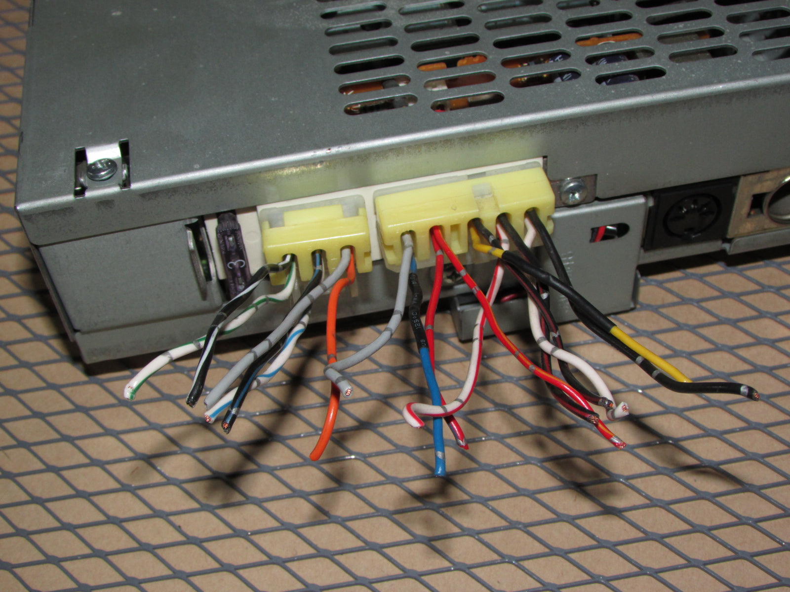 90 Nissan 300zx OEM Radio Cassette Stereo Pigtail Harness – Autopartone