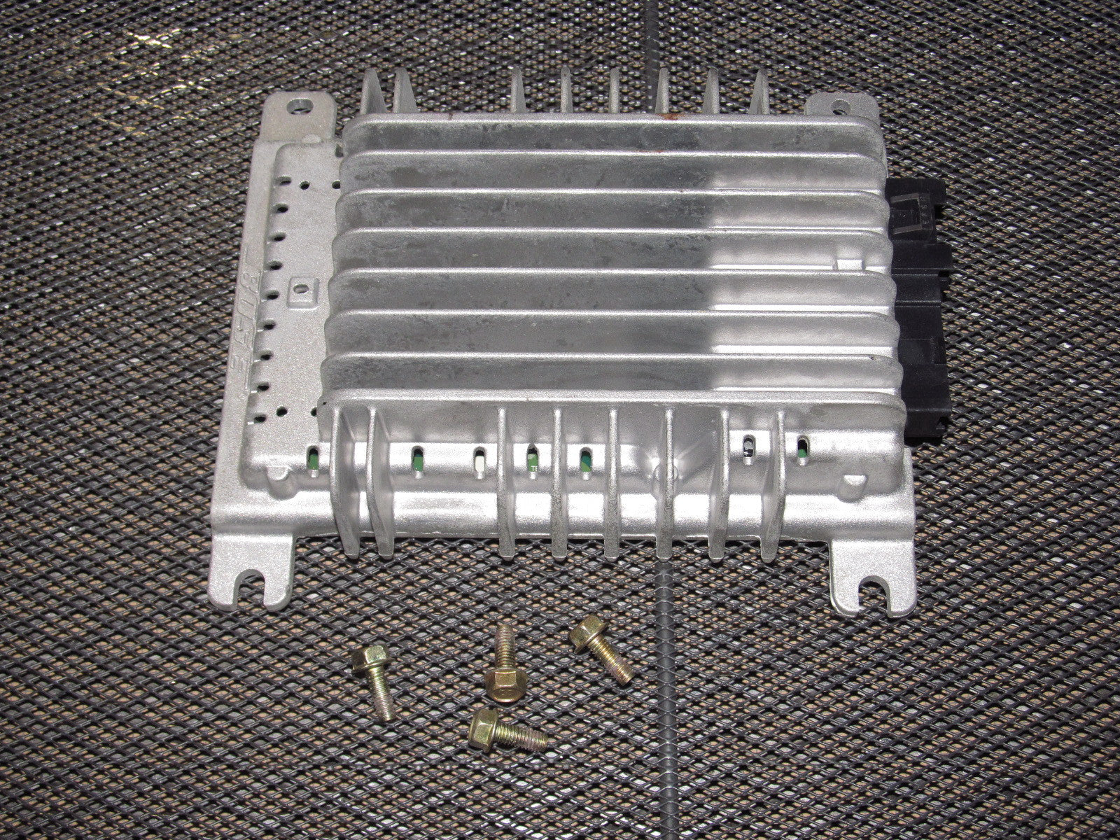 04 05 06 07 08 Mazda RX8 OEM Rear Bose Speaker Amp – Autopartone.com