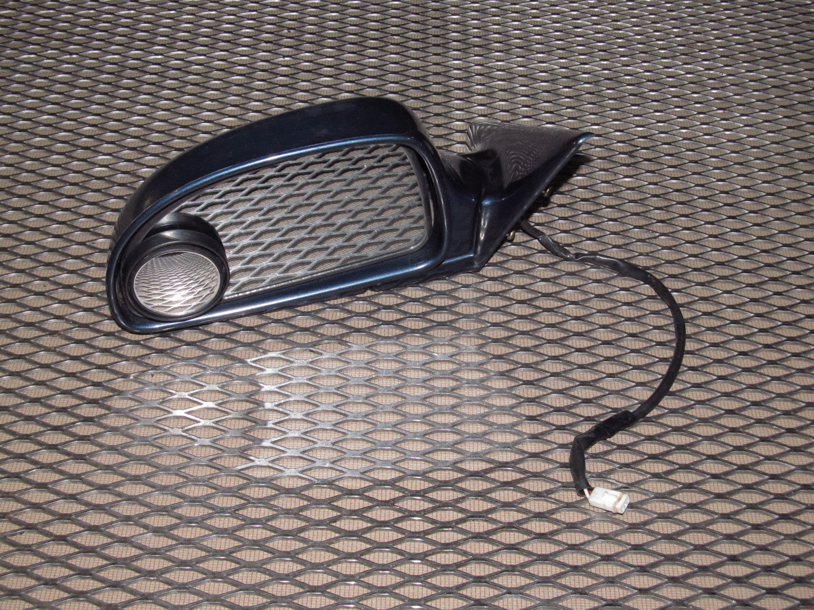 91 92 93 94 95 Toyota MR2 OEM Exterior Side Mirror - Left – Autopartone
