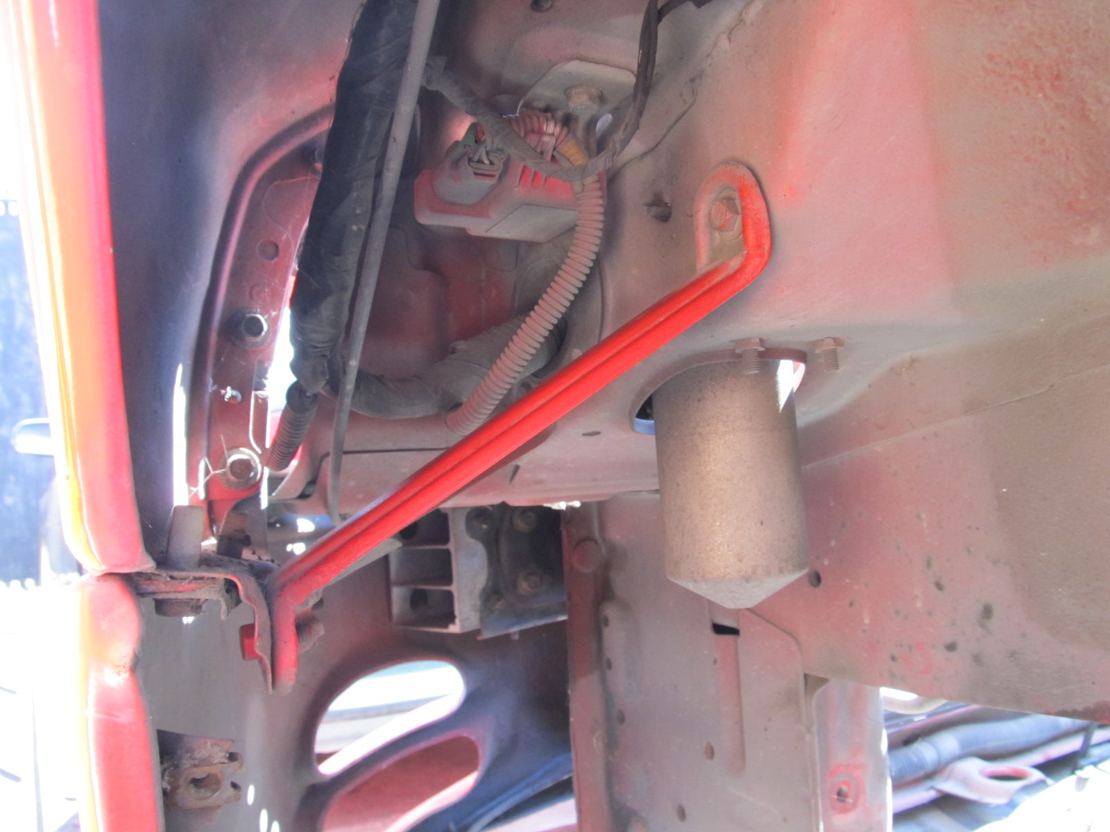 94 95 96 97 Mitsubishi 3000GT OEM Fender Mounting Bracket - Set ...