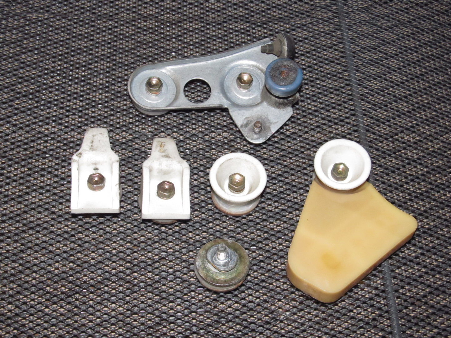 89 90 91 92 Toyota Supra OEM Window Roller & Bracket - Right ...