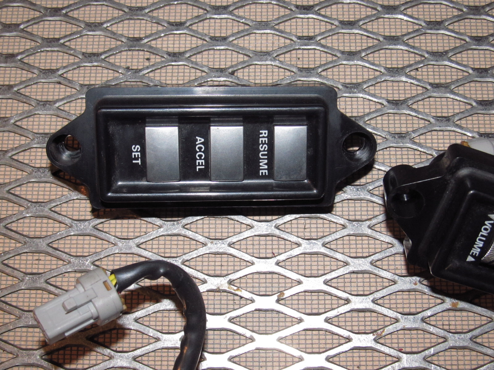 87 88 89 Nissan 300zx OEM Radio & Cruise Control Switch & Module ...