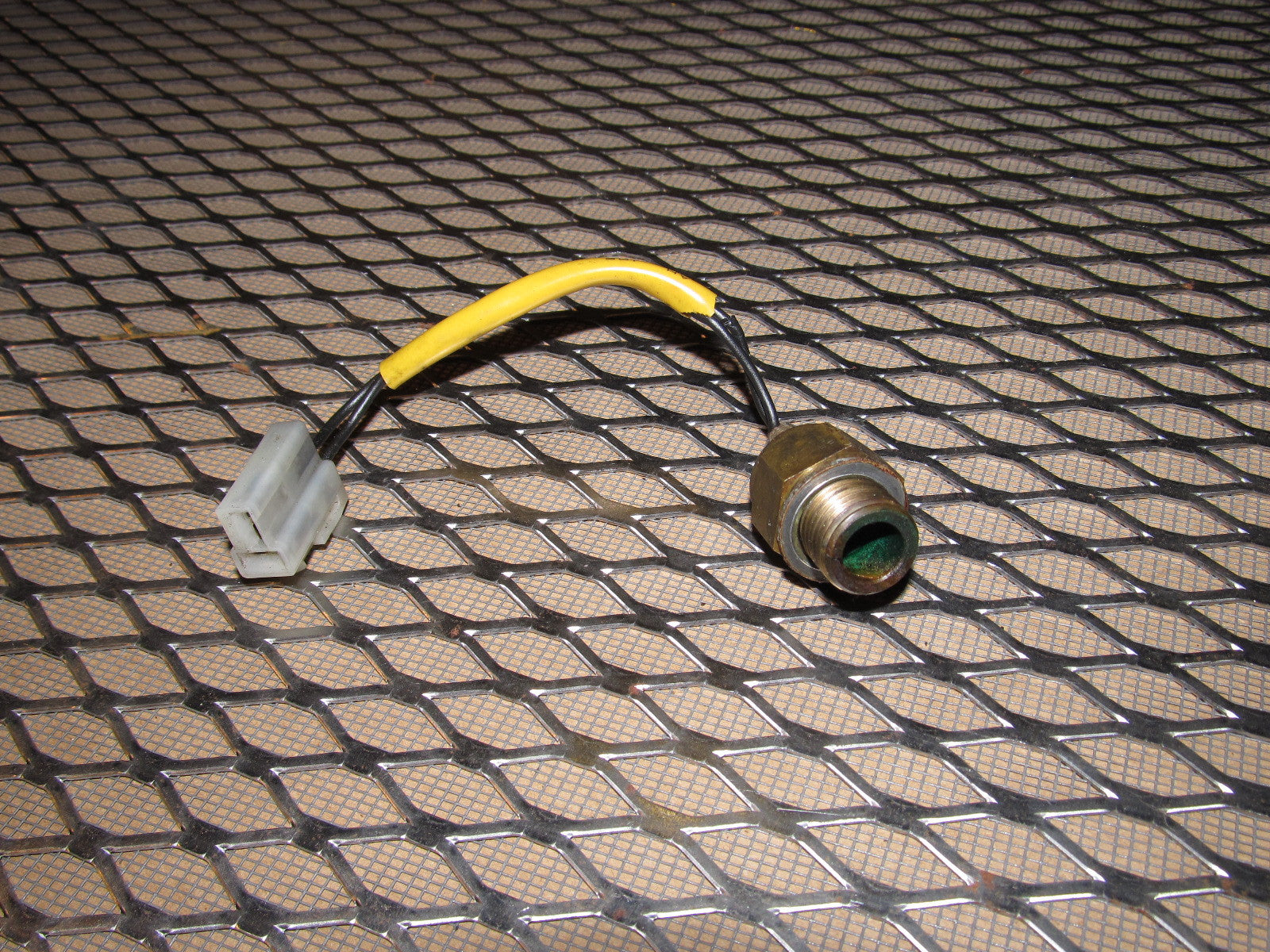 84 85 Mazda RX7 OEM 12A Water Pump Housing Coolant Sensor – Autopartone