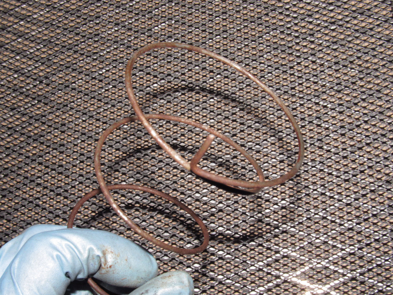 84-89 Chevrolet Corvette OEM Steering Wheel Spring – Autopartone.com