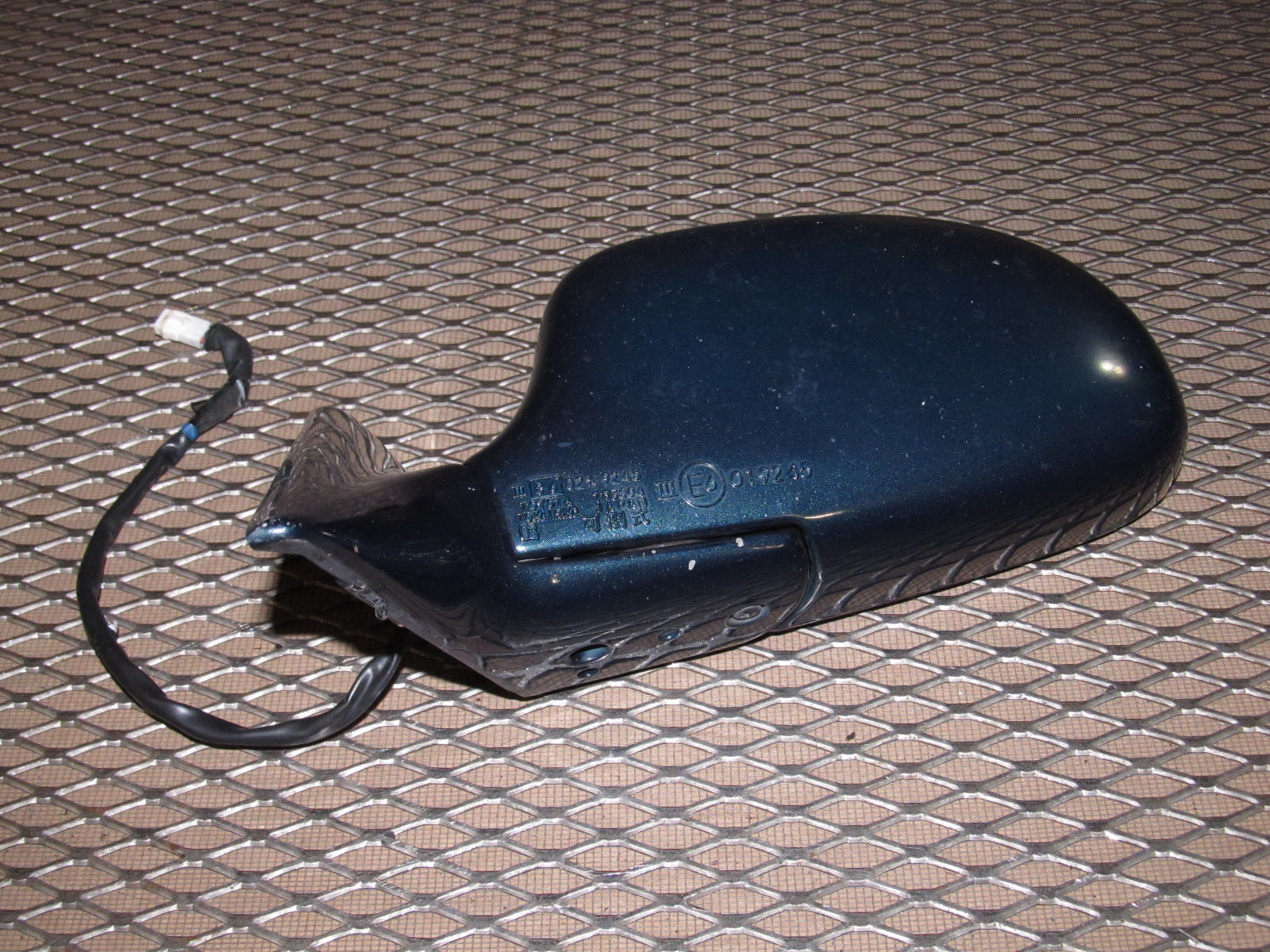 91 92 93 94 95 Toyota MR2 OEM Exterior Side Mirror - Left – Autopartone