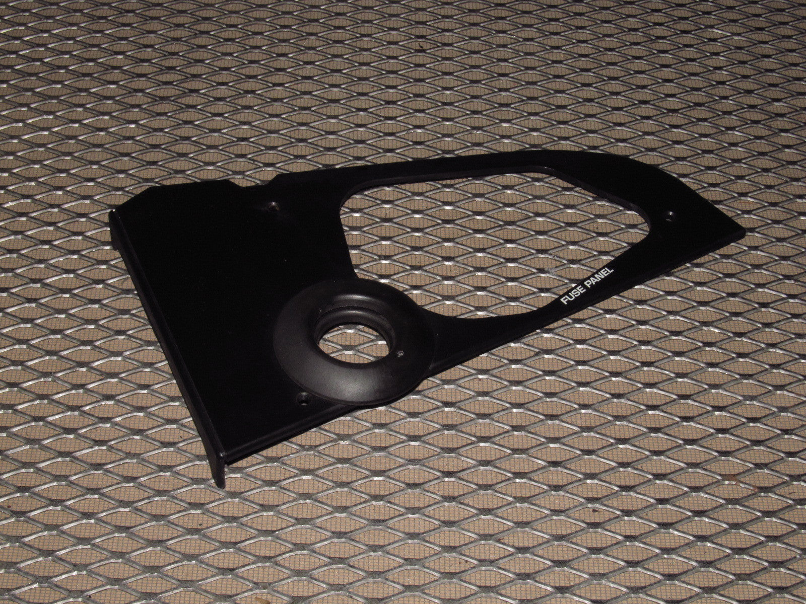 84-89 Chevrolet Corvette OEM Dash Side Panel Vent - Right – Autopartone