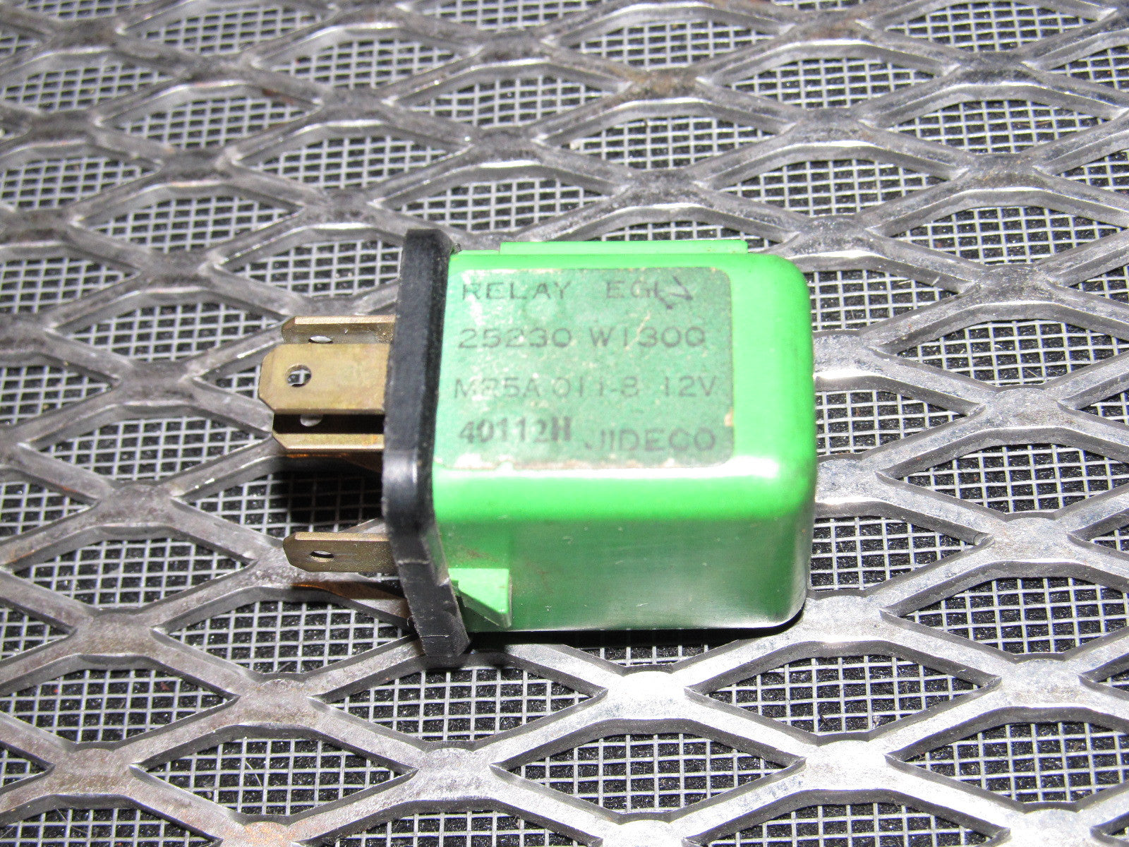 81 82 83 Datsun 280zx OEM EGi Relay - 25230 W1300 – Autopartone
