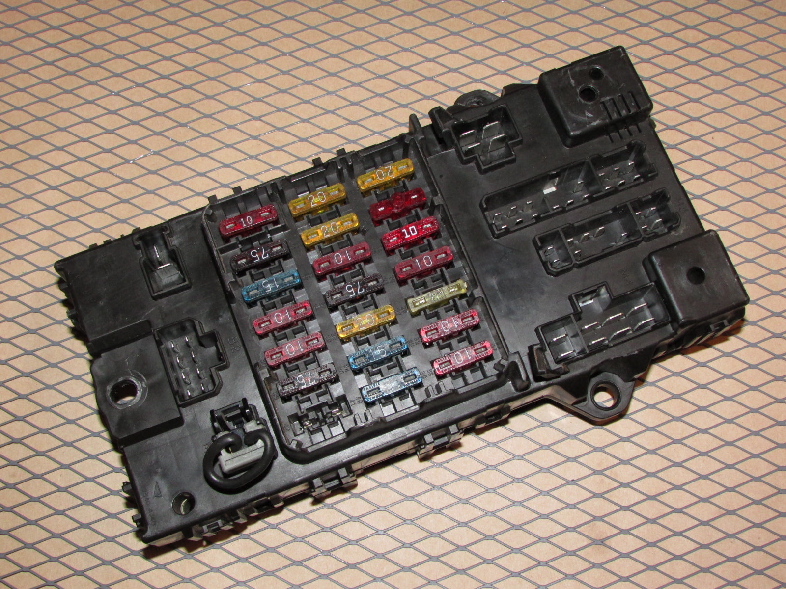 90 91 92 93 94 95 96 Nissan 300zx OEM Interior Dash Fuse Box ...