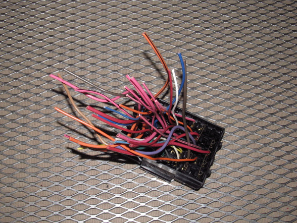 84-89 Chevrolet Corvette OEM Interior Fuse Box - Right – Autopartone.com