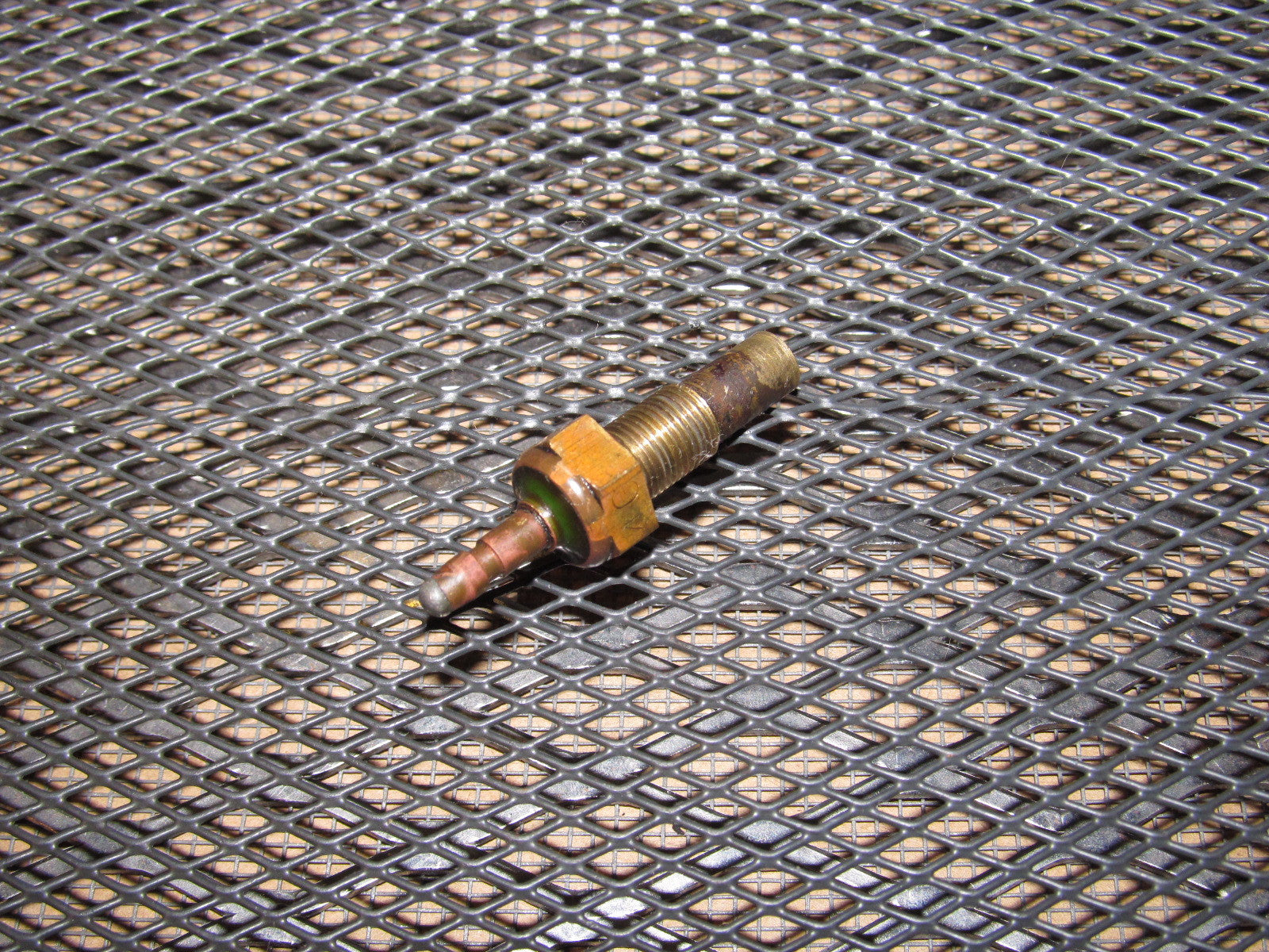 84 85 Mazda RX7 OEM Engine Coolant Temperature Sensor – Autopartone.com