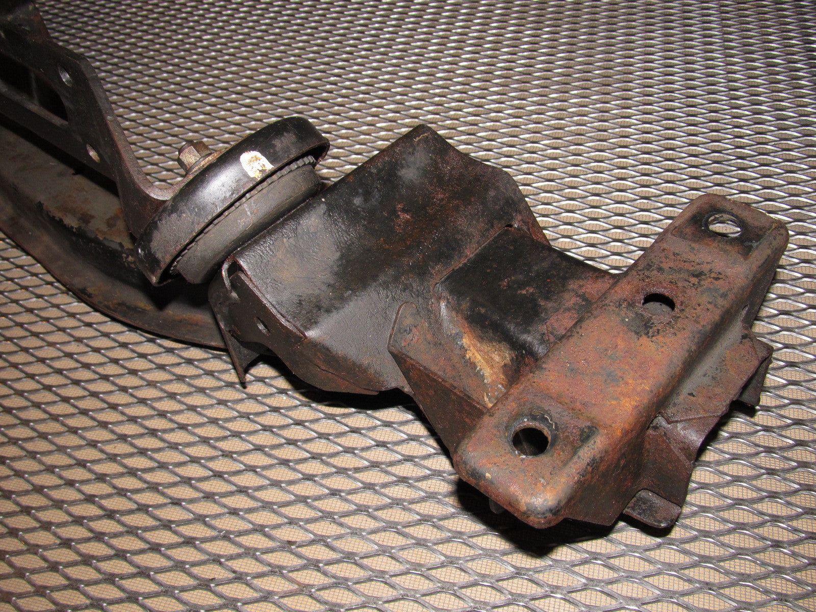 84 85 Mazda RX7 OEM 12A Engine Sub Frame Brace & Mount – Autopartone.com