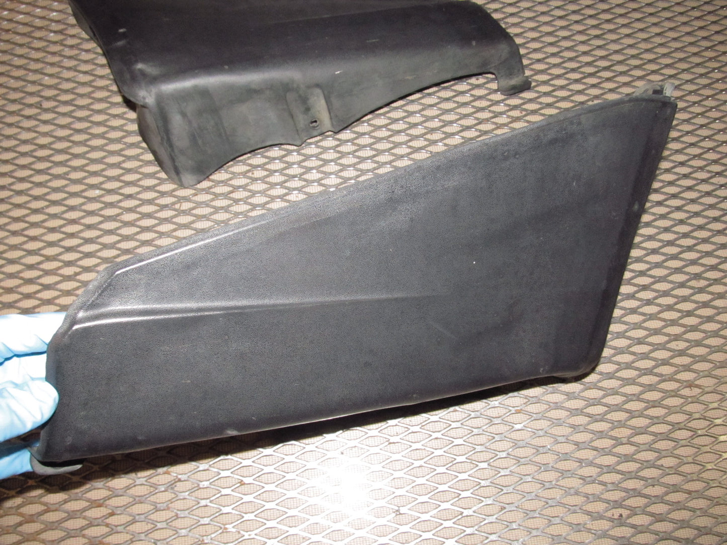 85 86 Toyota MR2 OEM Side Corner Mud Guard Skirt Rocker Cover Panel ...