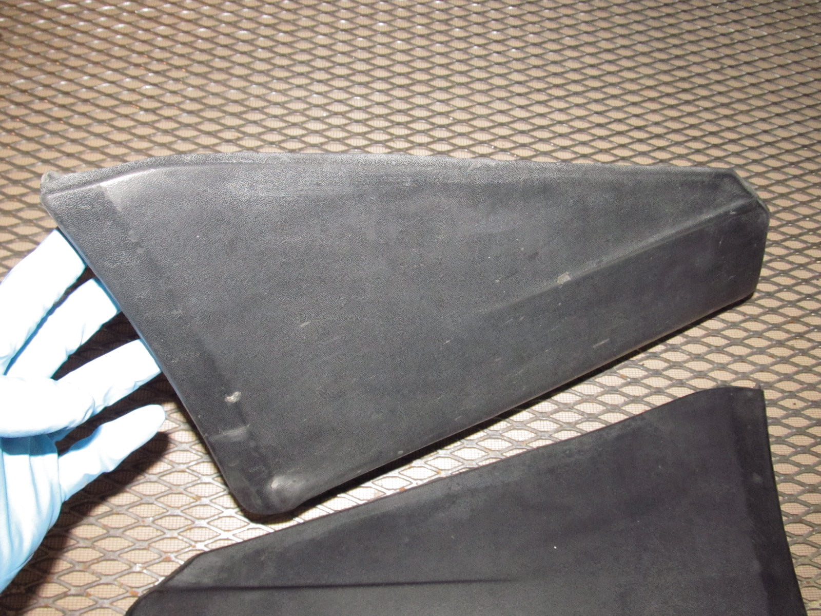 85 86 Toyota MR2 OEM Side Corner Mud Guard Skirt Rocker Cover Panel ...