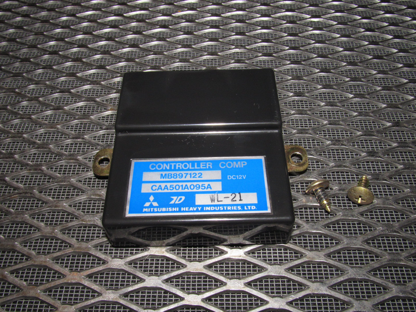 94 95 96 97 Mitsubishi 3000GT OEM A/C Compressor Relay – Autopartone.com