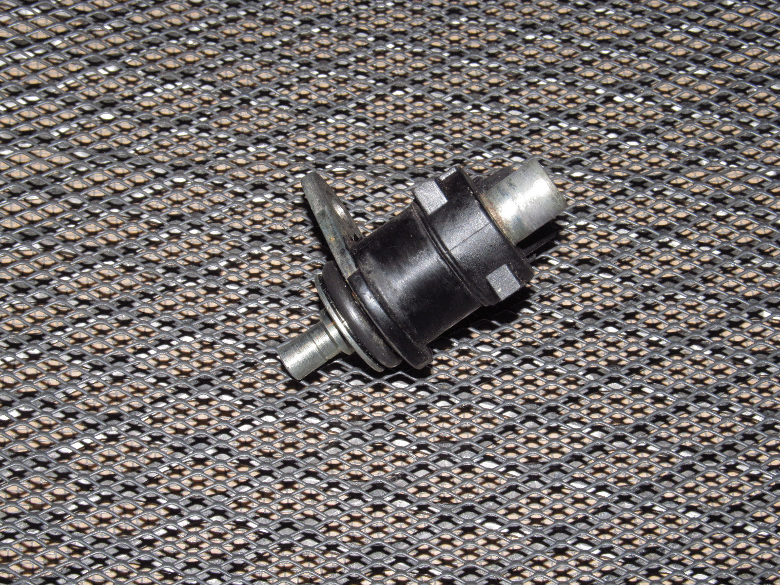 85-88 Chevrolet Corvette OEM Cold Start Fuel Injector - TPi – Autopartone