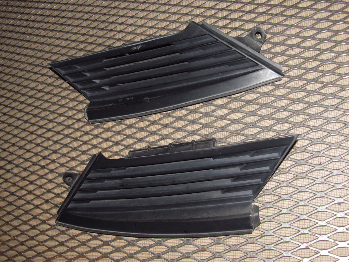 85 86 Toyota MR2 OEM Exterior Rear Pillar Vent Grille – Autopartone.com